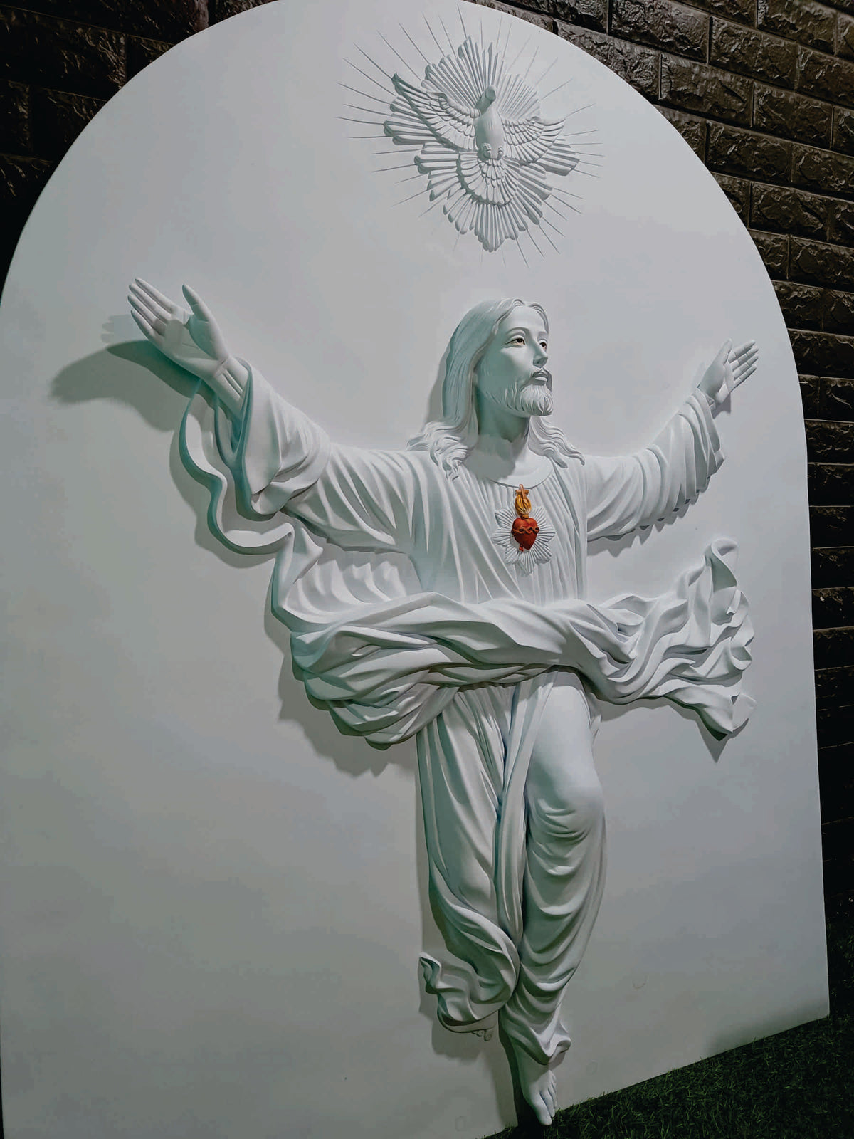 DA-93 Jesus Wall Sculpture 5x4ft – Dezin India